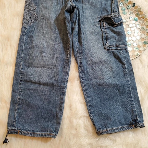 Wrangler | Jeans | As Real As Wrangler Womens Cargo Capri Jeans Size 2 ...